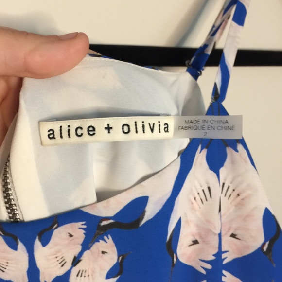 Alice + Olivia | Pants & Jumpsuits | Alice Olivia Flutter Romper In ...